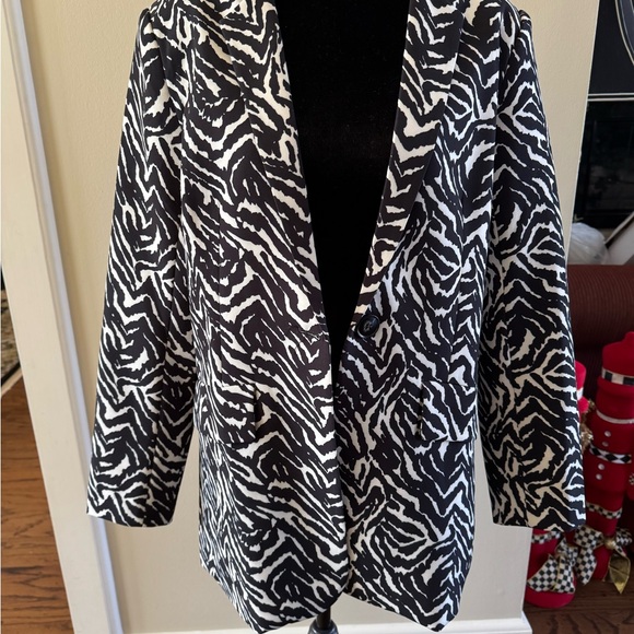 AZI | Jackets & Coats | Ladies Blackwhite Zebra Print Blazer M Nwt ...